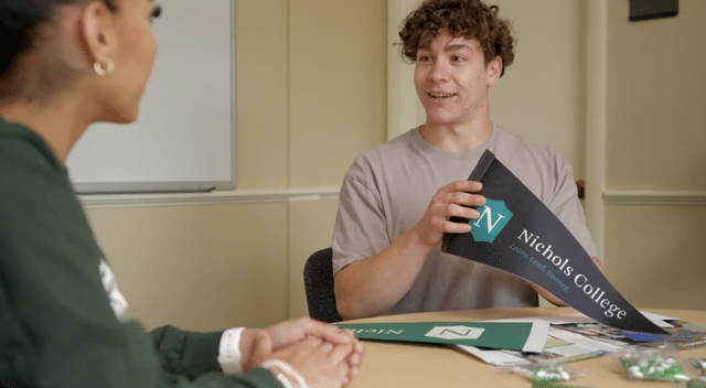 The College Tour at Nichols College - Nichols College